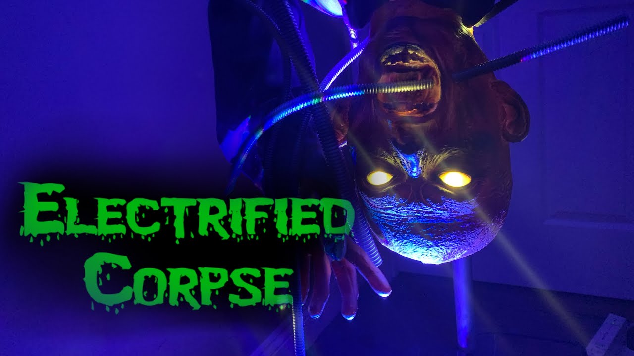 Electrified Corpse Animatronic DEMO!| Spirit Halloween 2016🎃 - YouTube