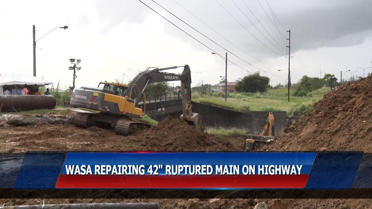 WASA Repairs 42 Inch Pipeline - YouTube