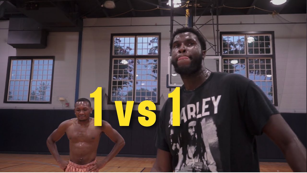 1 vs 1 Against Usher Cousin.. - YouTube