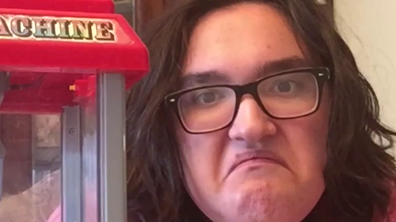 Mini Claw Machine Review!!! - YouTube