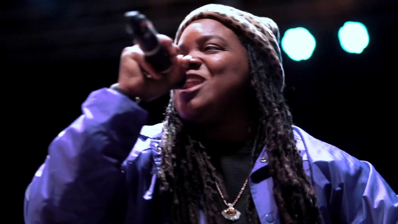 Sasha Renee Live @ RAW Premiere 2020 - YouTube