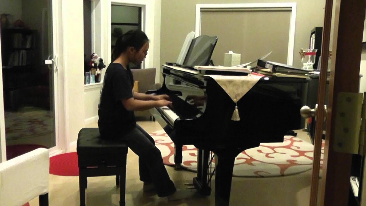 Angela Zhao, Beethoven's Sonata op. 2, # 1, prestissimo - YouTube
