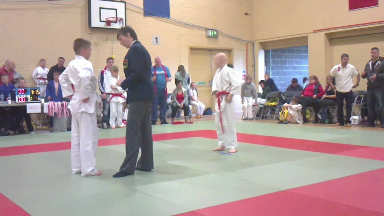 Reece Gold medal - YouTube