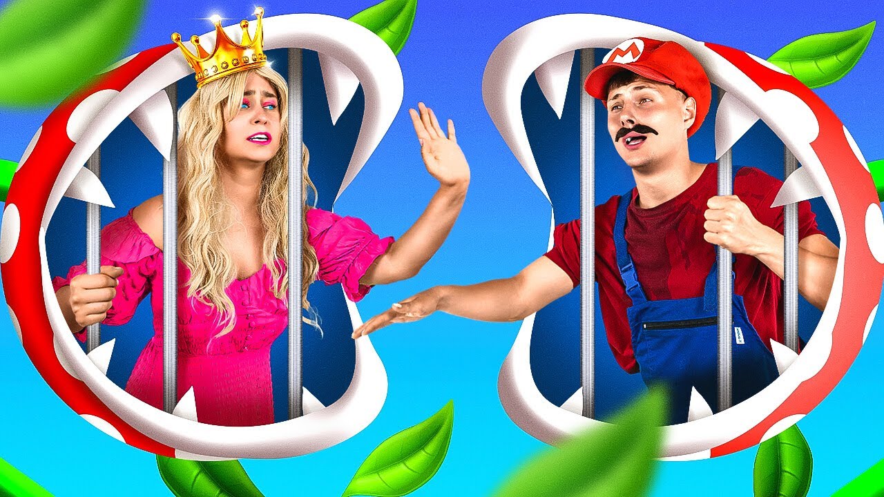 From Ugly Mario to Princess Peach Makeover 🍄💃 | Rich VS Poor Gadgets ...