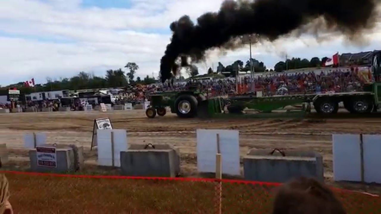 Embro Tractor Pull 2015 - YouTube