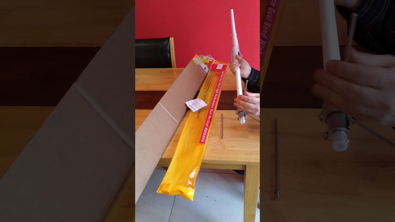 Unboxing 2M/70CM Diamond X30 Antenna. 📡📻📡 - YouTube