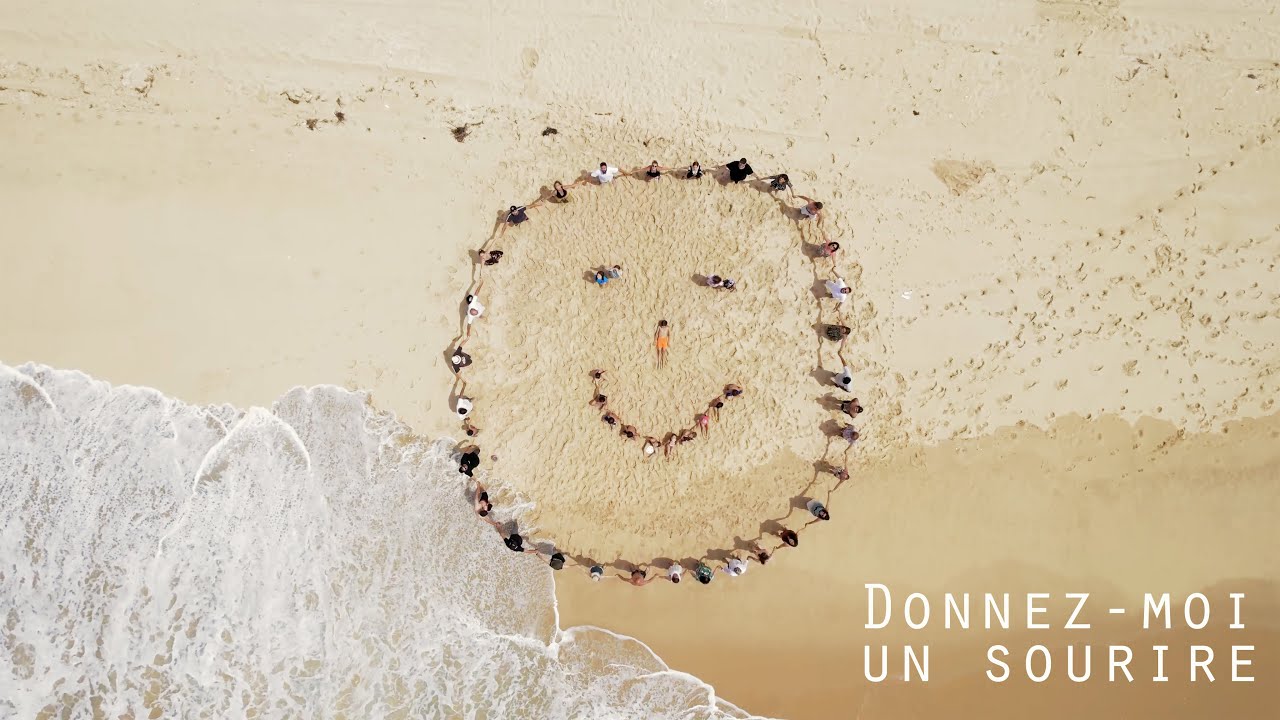 LS2V - Donnez-moi un sourire - YouTube