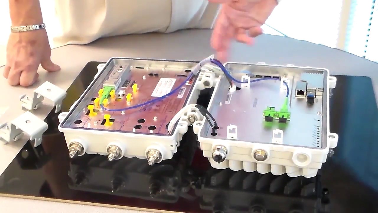 A look inside a Remote MAC-PHY CMTS - YouTube