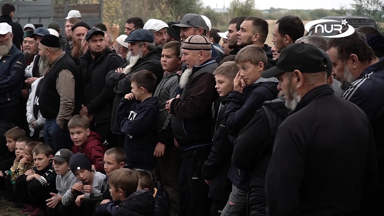 Татары показали, кого нужно уважать! - YouTube