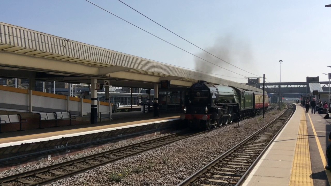 60163 moving up to the signal at Peterborough heading for Doncaster 8/9 ...
