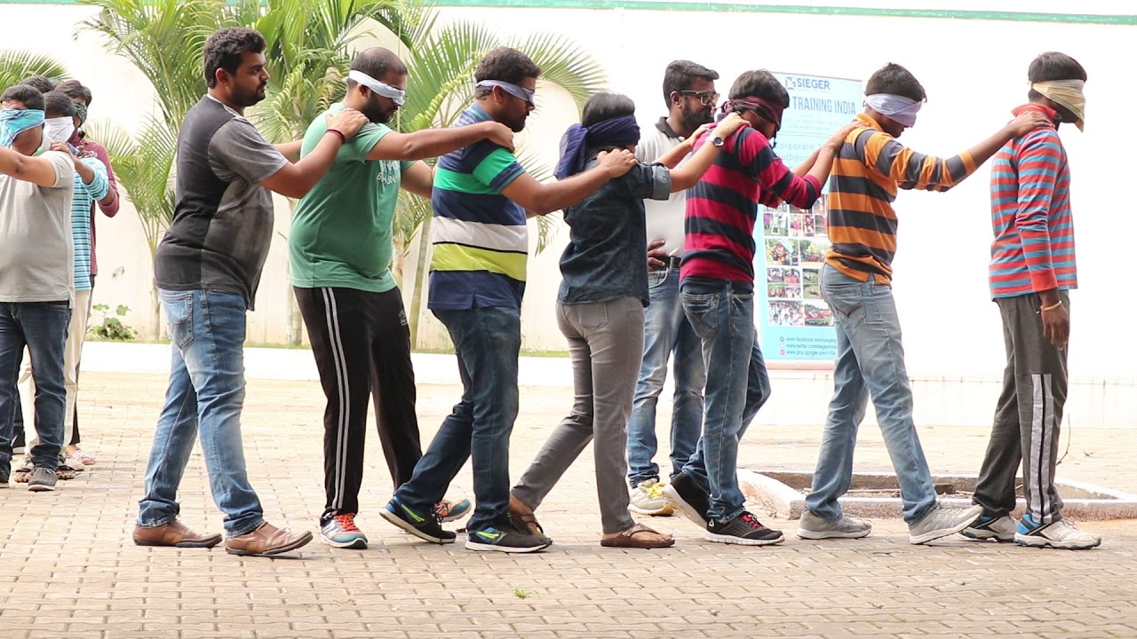 Blind Mind Team Building - YouTube