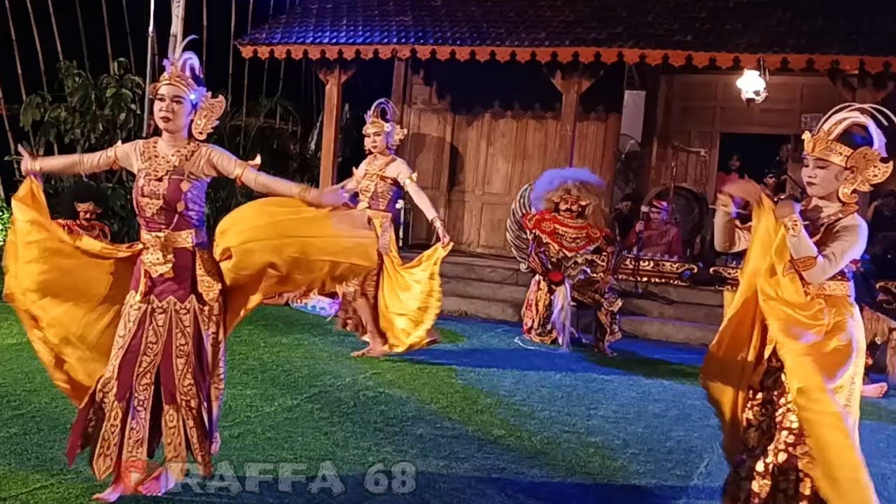 Cantiknya penari Tari merak lestari krido budoyo onggosoro - YouTube