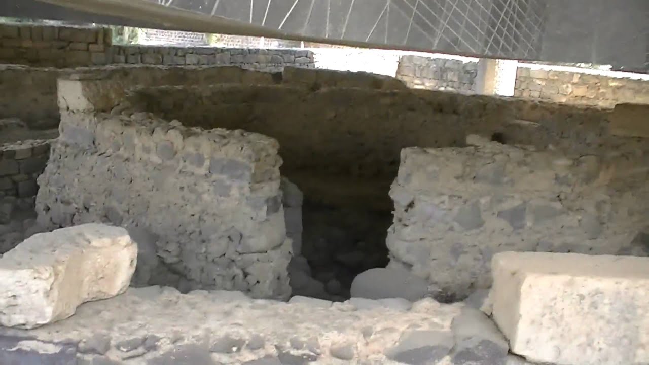 Peter's house at Capernaum - YouTube