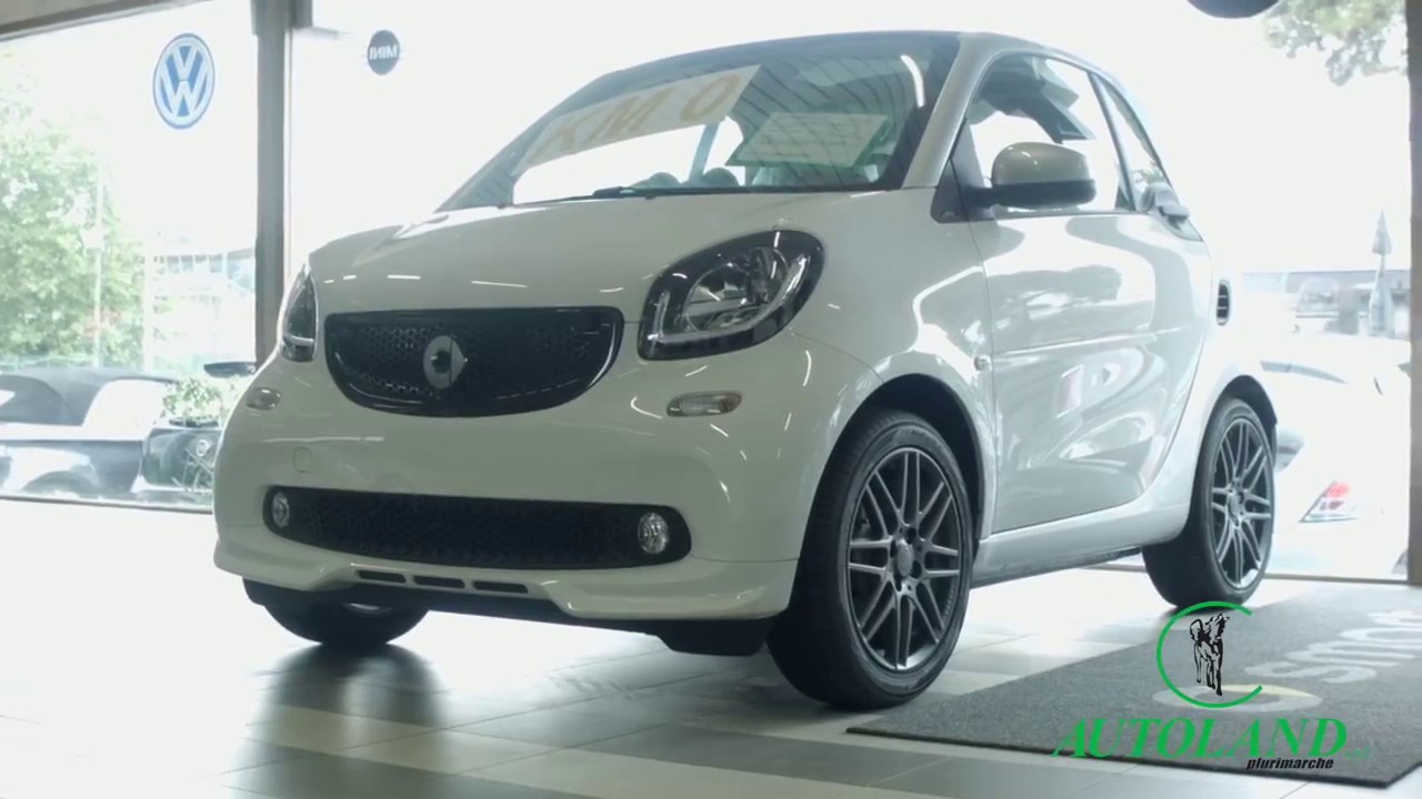 Smart Four Two allestimento Prime - YouTube