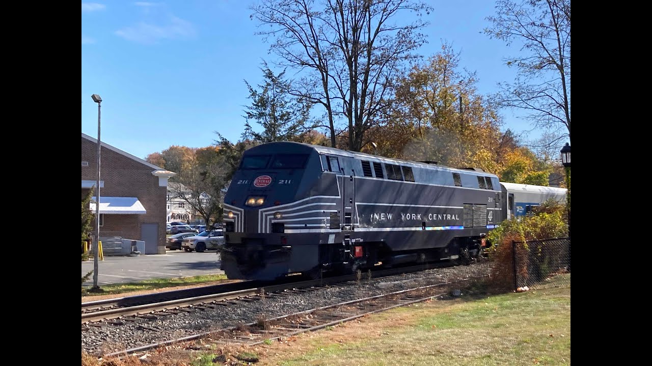 MNCR 211 in North and South bound through Bethel CT - YouTube