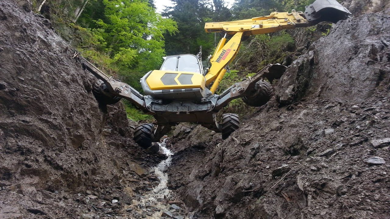 Amazing Excavator Control Skills Crazy Drivers Risking Lifes - YouTube