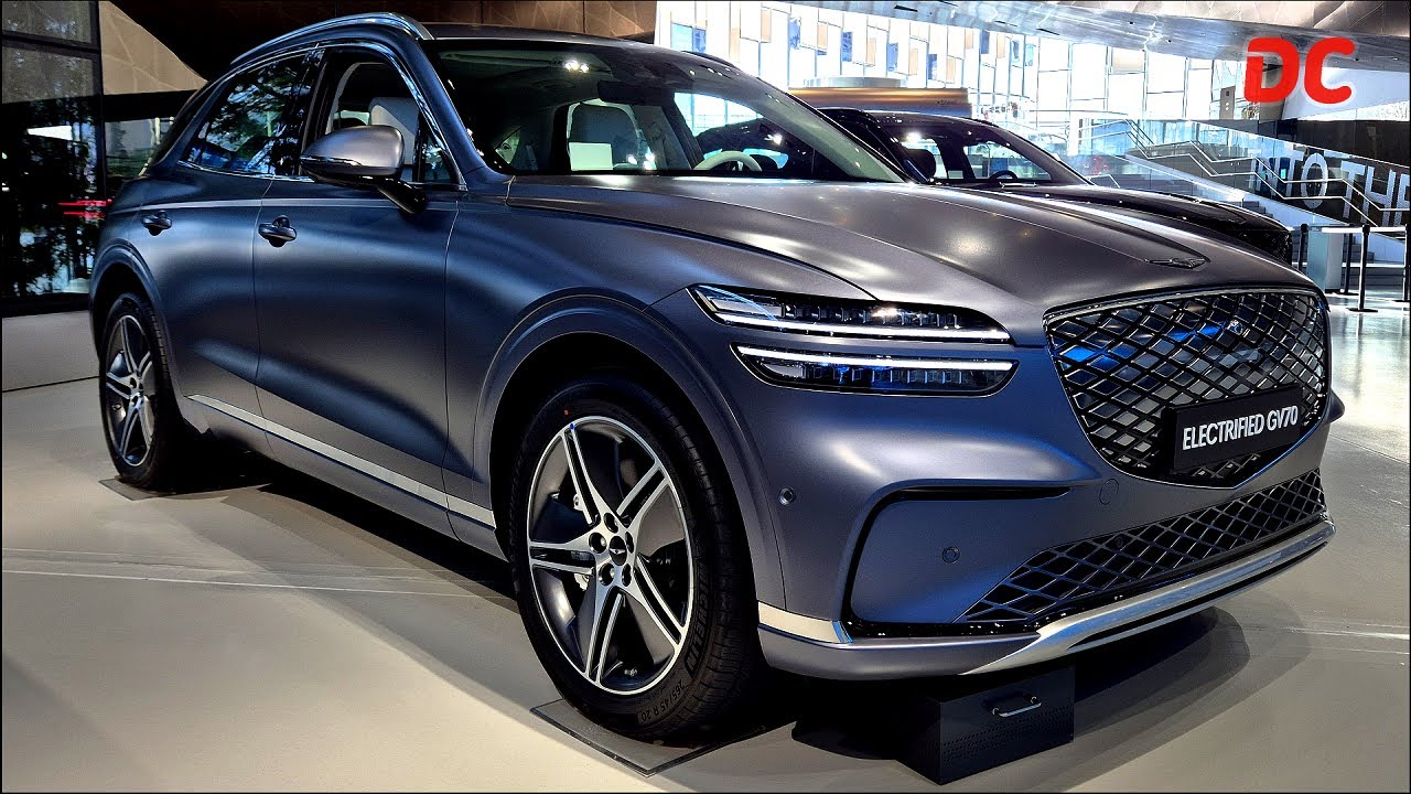 2026 GENESIS ELECTRIFIED GV70 Facelift, Ceres Blue Matte : 4K Exterior ...