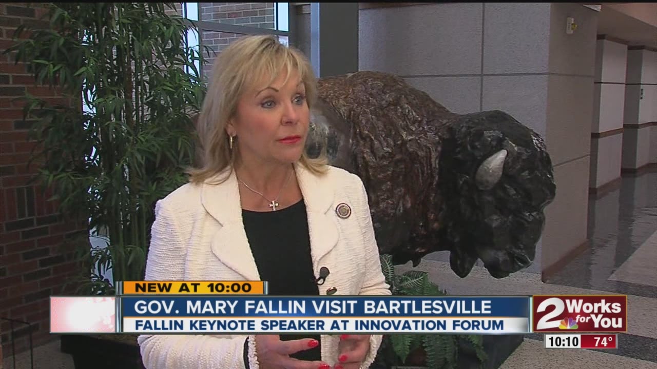 Gov Mary Fallin in Bville - YouTube