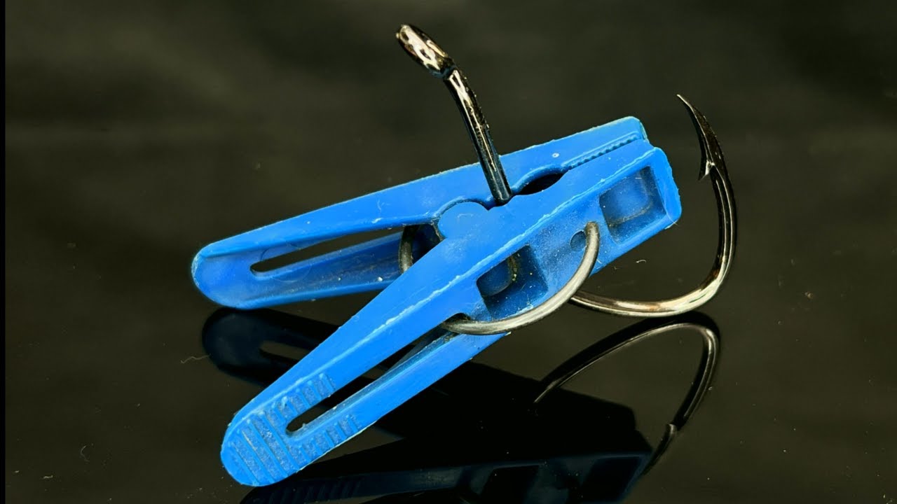 Hook holder for any spinning or fishing rod! Make it easy with your own ...