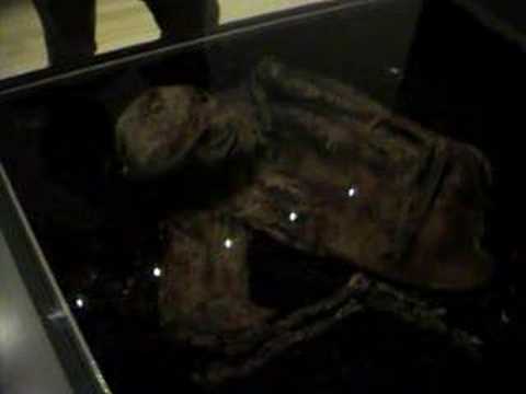 Lindow bog man at the British Museum - YouTube