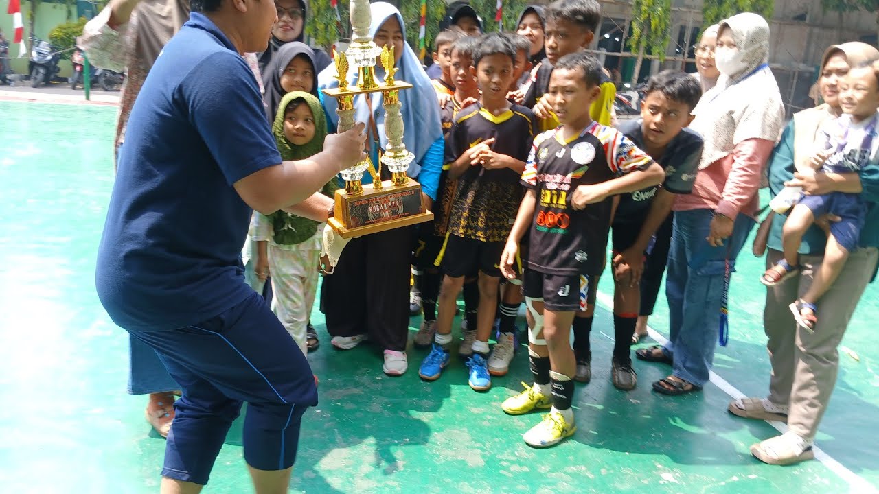 MI.PINK.03 TAMBUN SELATAN BEKASI sedang live sekarang! - YouTube