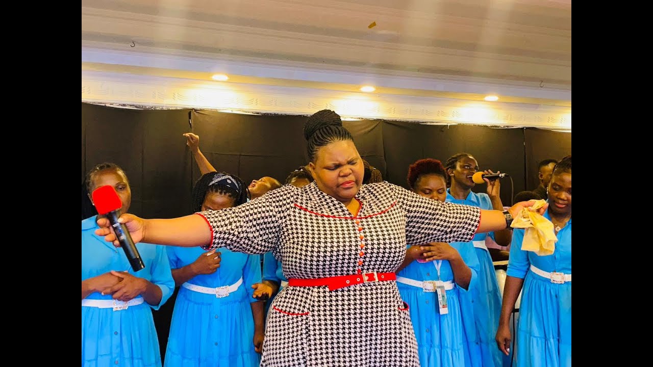 Pr Miriam Warugaba Ekitiibwa Kikugwaana New Ugandan Gospel Music - YouTube