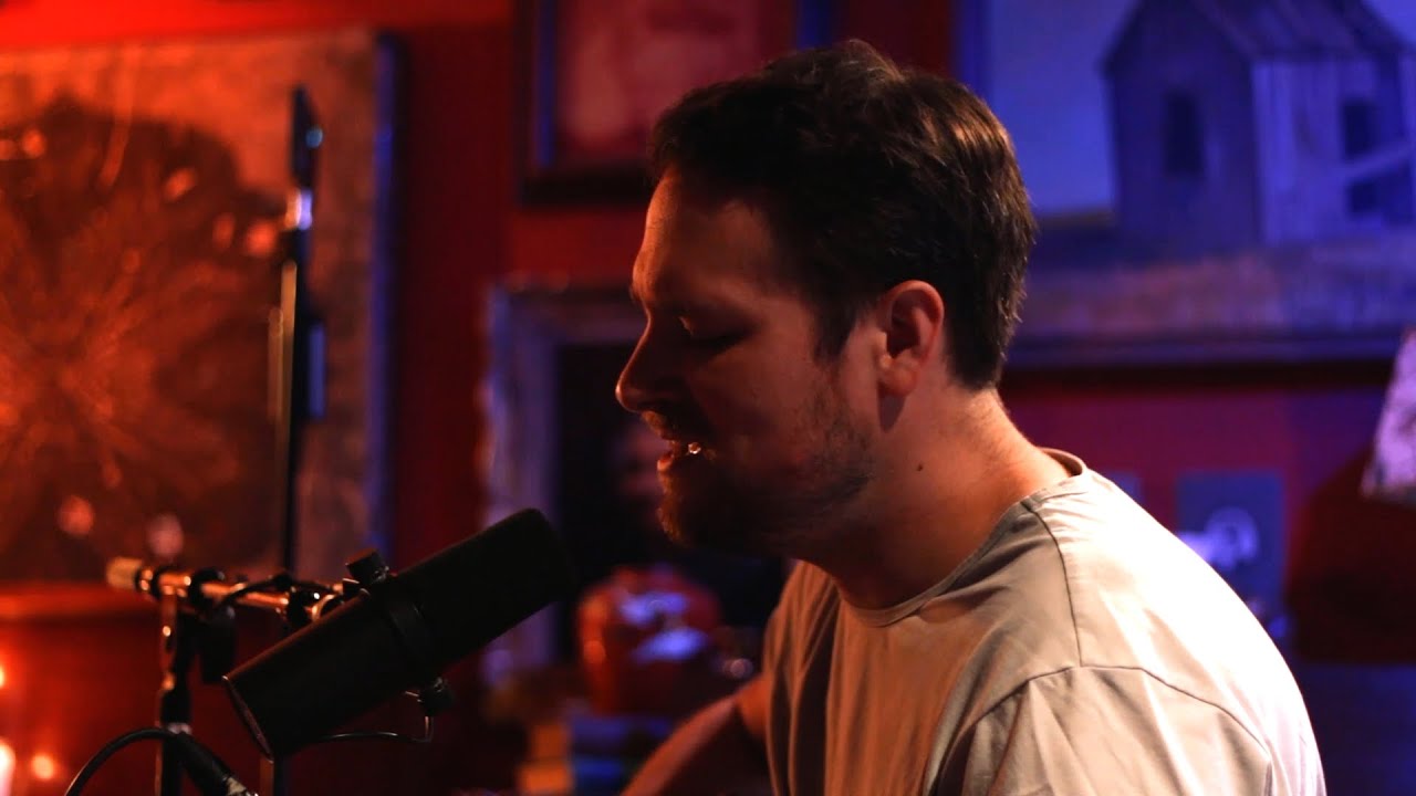 Bo Armstrong - I Love Somebody Else (ft. Madison Rodges) - YouTube
