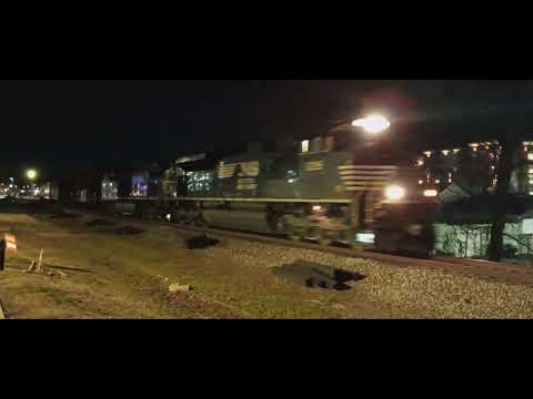 NS P72 SB with NS 1229 SD70ACE and NS 4434 AC44C6M - YouTube