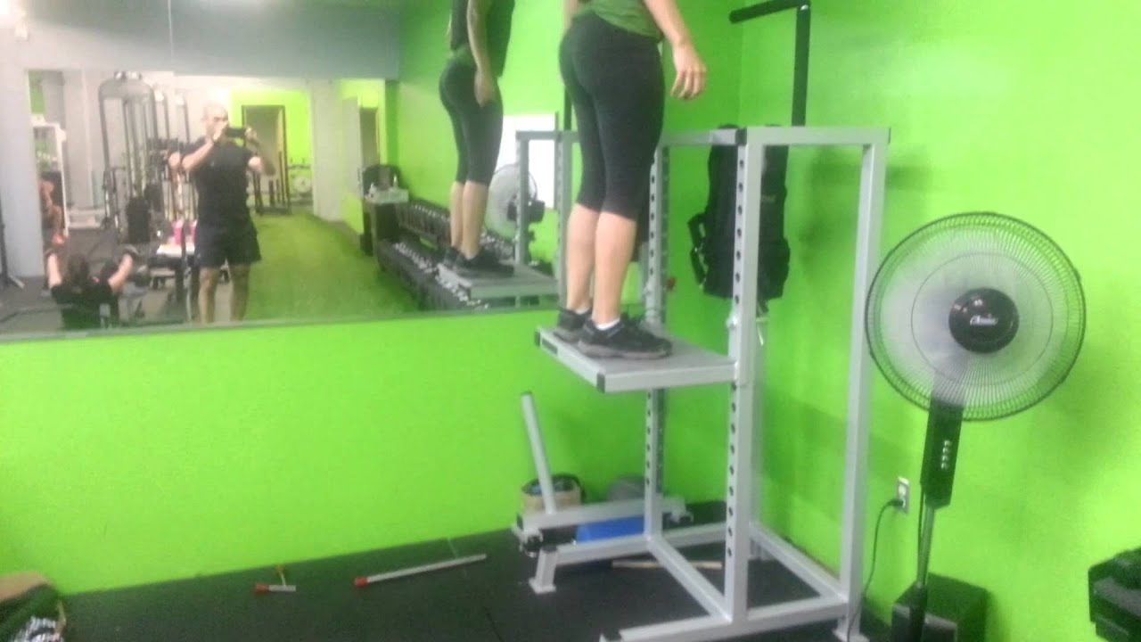 Female client 36 inch box jump - YouTube