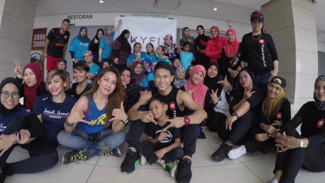 Sazali Samad Fitness Challenge 1 Journey - YouTube