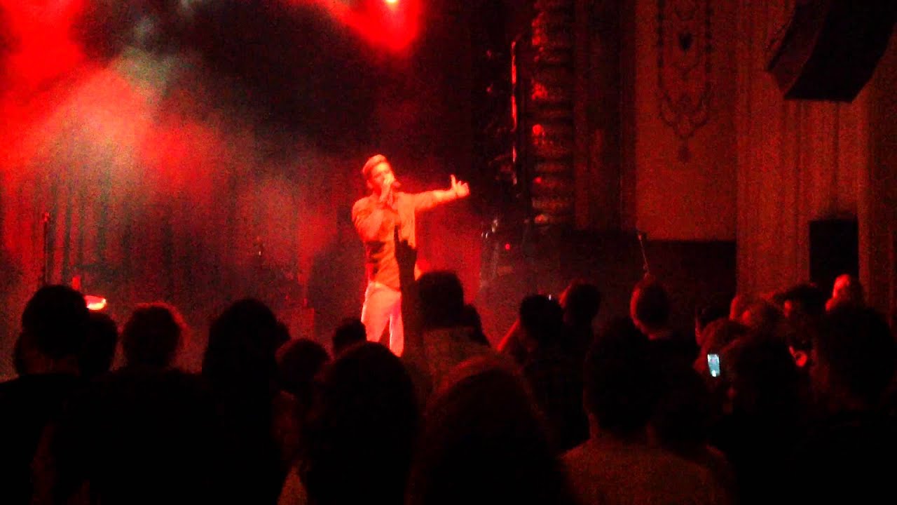 Willem Botha - Sweet Caroline (live at Afrikaans Musiekfees in Arnhem ...