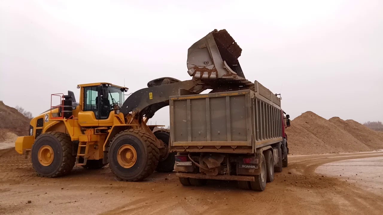 RESCHKE PERFORMANCE BUCKET working on a Volvo L 250! - YouTube