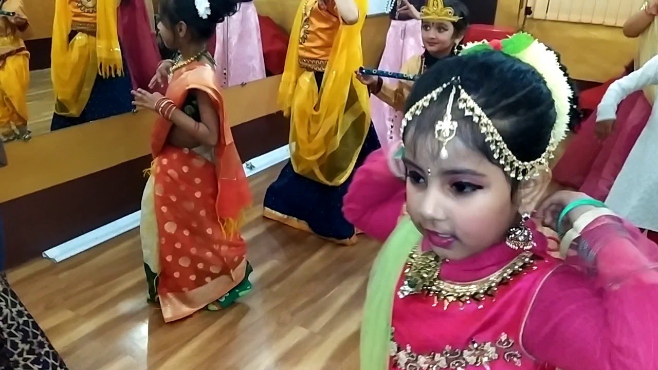Kanha Re Nand Nandan Kathak Dance - YouTube