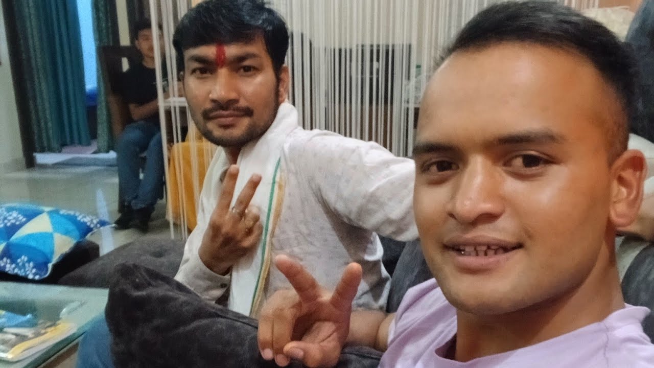 Vikram Bhandari . Raja India 🇮🇳 blogger is live - YouTube