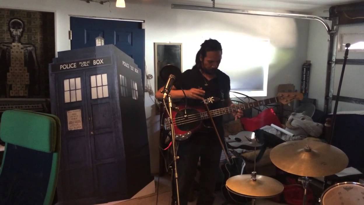 LIVE at the TARDIS Studios: Joey Maramba performs "LOVE MY WAY" - YouTube