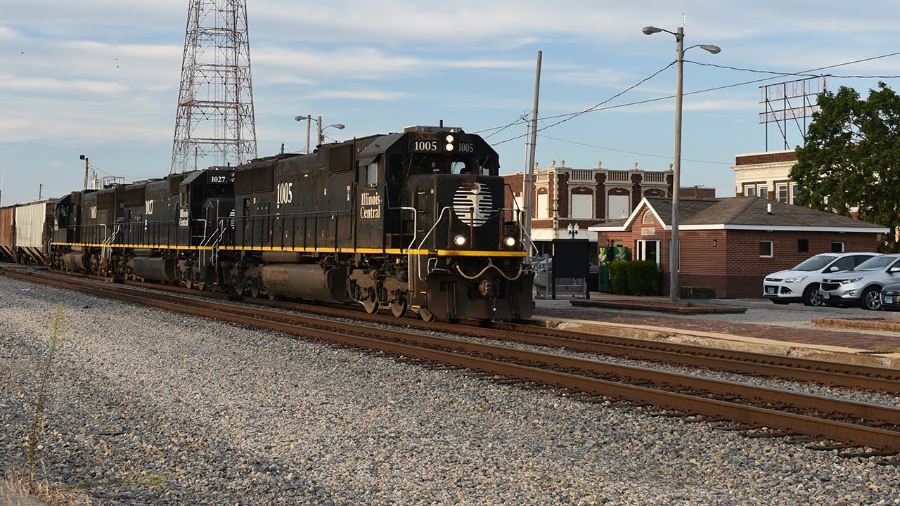 IC Deathstar SD70 trio on the daily A40891 train - YouTube