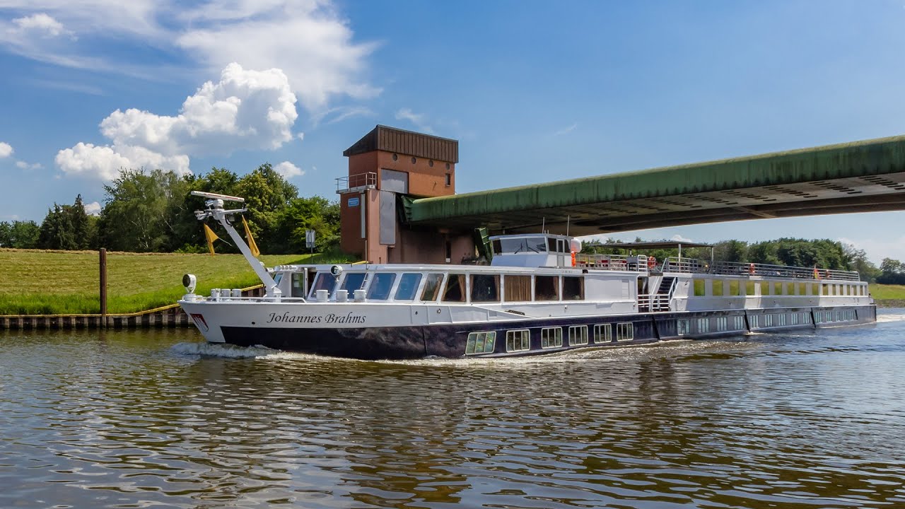 Dutch Cruise Line | MS Johannes Brahms - YouTube