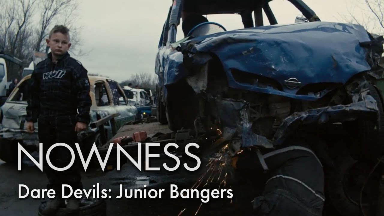 Boy racers in the UK’s youngest motorsport competition - YouTube