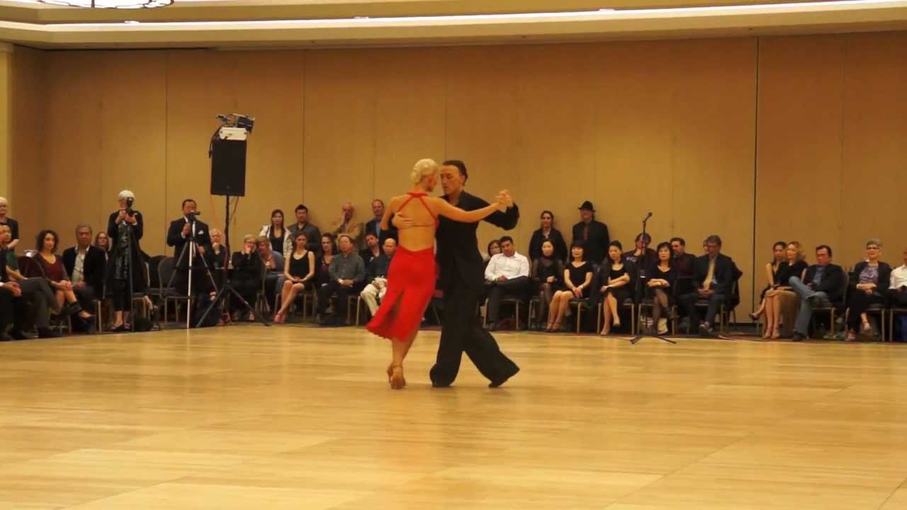Argentine Tango USA 2012 - Stage Competition - YouTube