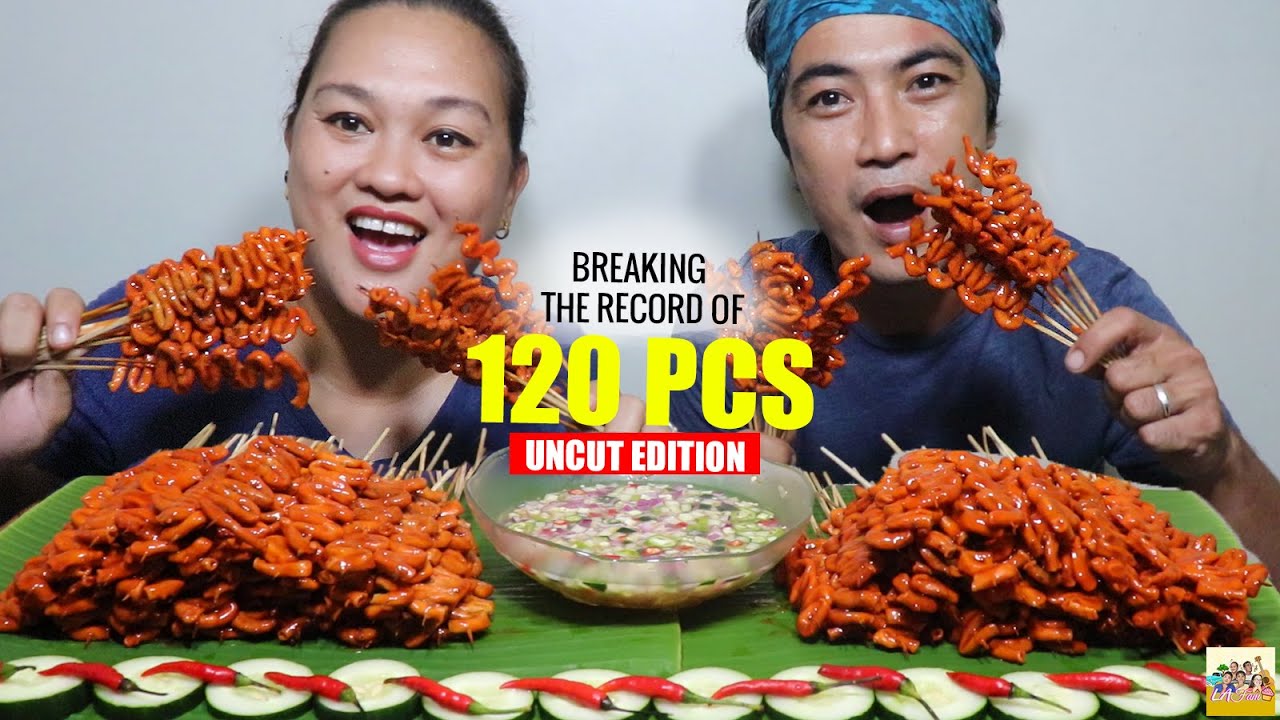 BREAKING THE RECORD OF 100 PCS ISAW BBQ STICK! CHICKEN INTESTINES ON ...