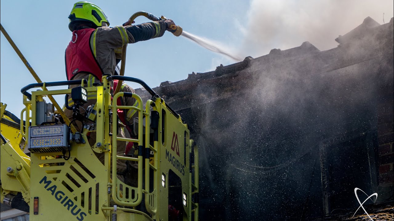 5 Jun 23 10 Fire Engines & 32m Turntable Ladder Attendance-Fully ...