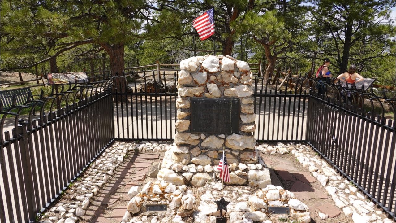 Buffalo Bill Museum & Grave - Lookout Mountain Colorado - YouTube