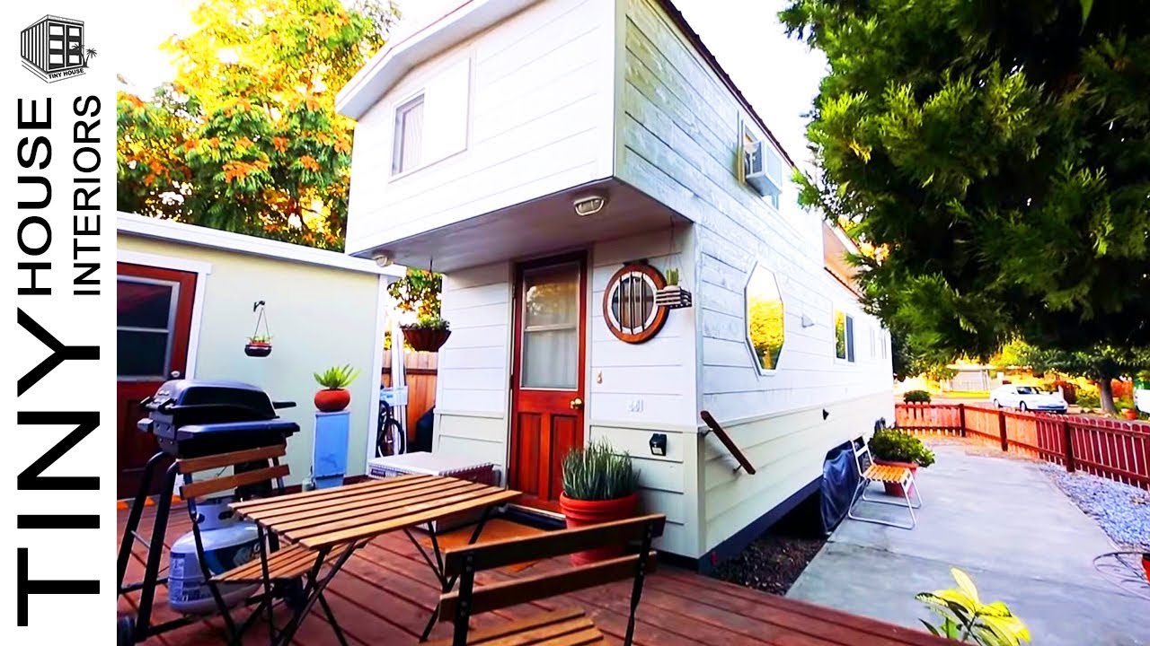 Solo Mom and Teenage Daughter Builds Awesome Tiny House | Tiny House ...