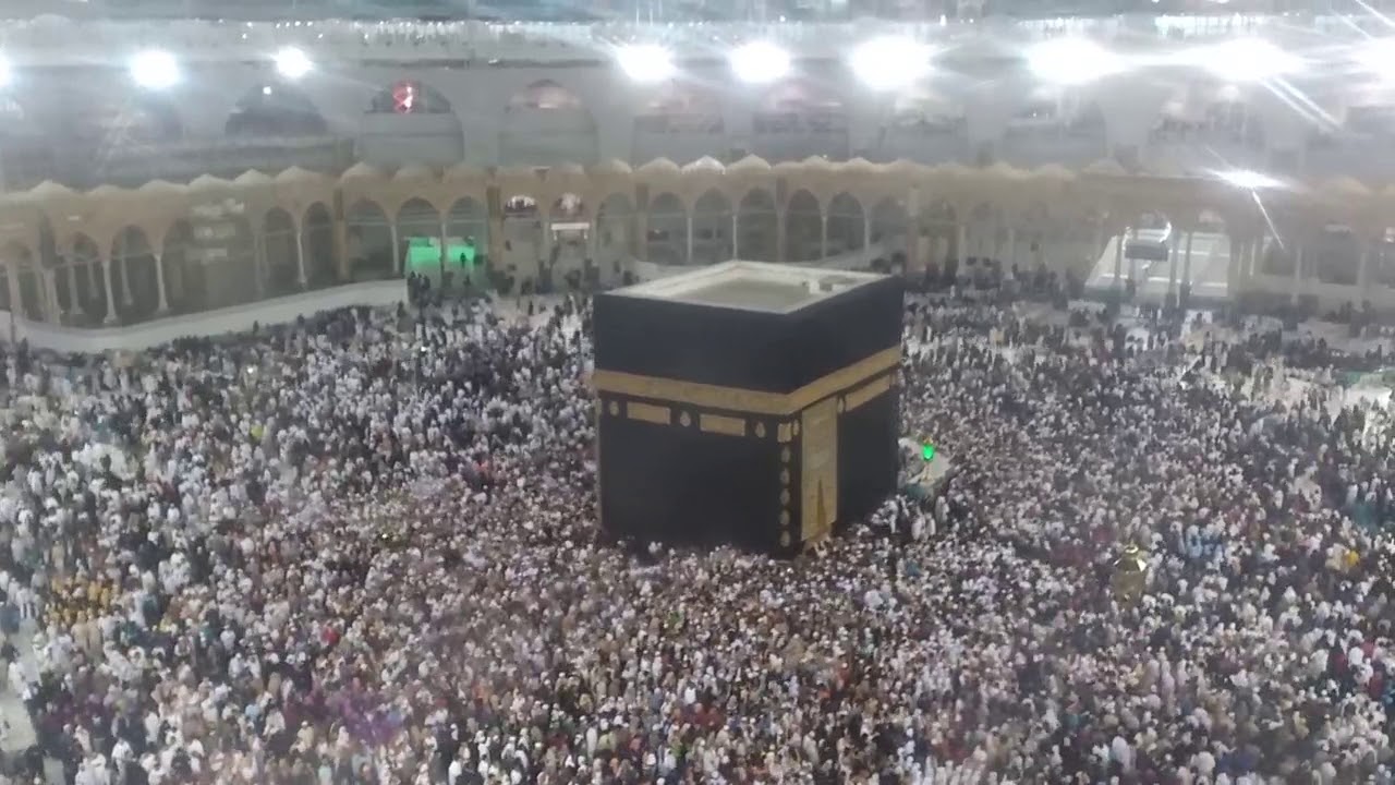 لكل من يحب النظر إلى الكعبة وعد الله كل مشتاق زياره بيت الله الحرام ...