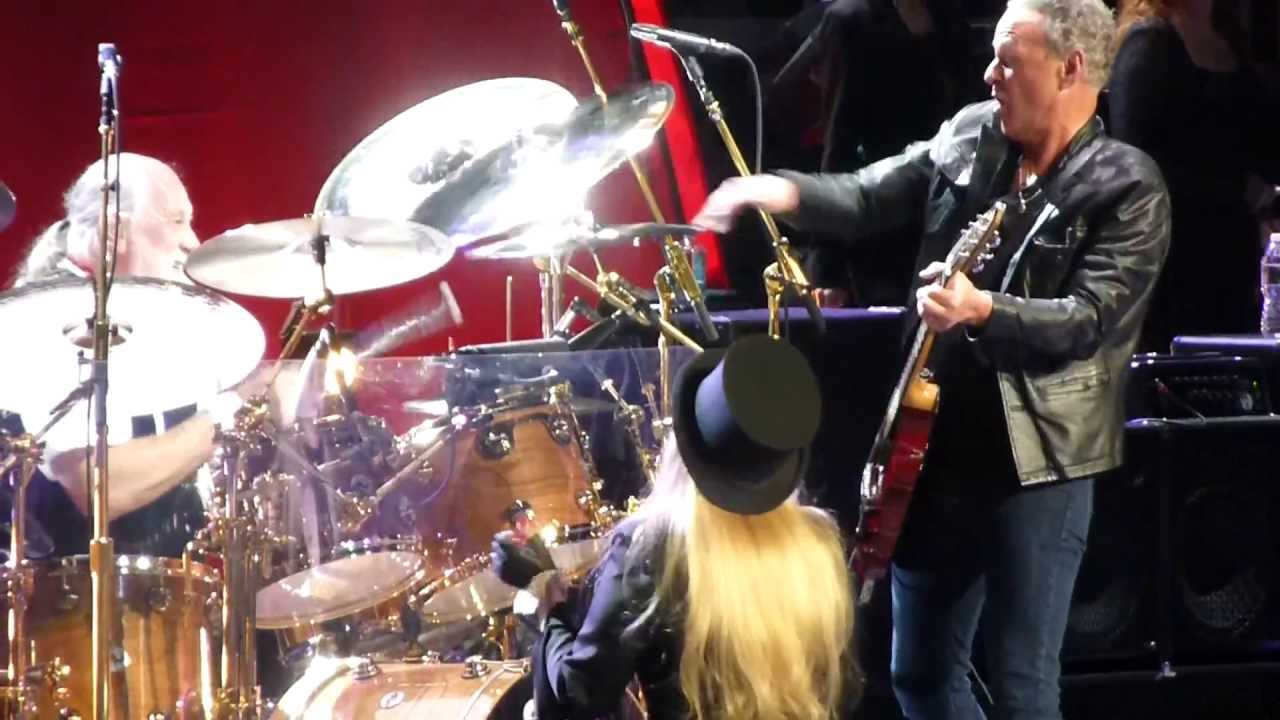 "Go Your Own Way" Fleetwood Mac@Wells Fargo Center Philadelphia 4/6/13 ...