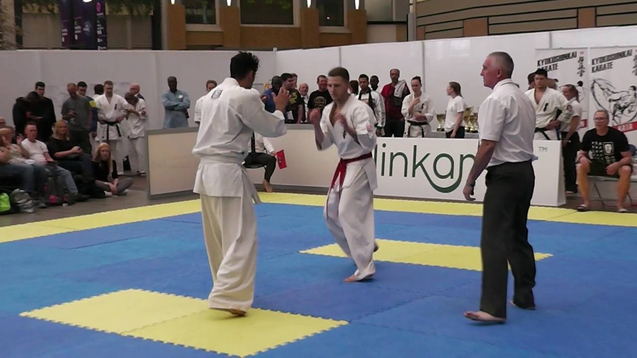 SENI '16 1st Round Dawid Ozga v Sami Mehio - YouTube