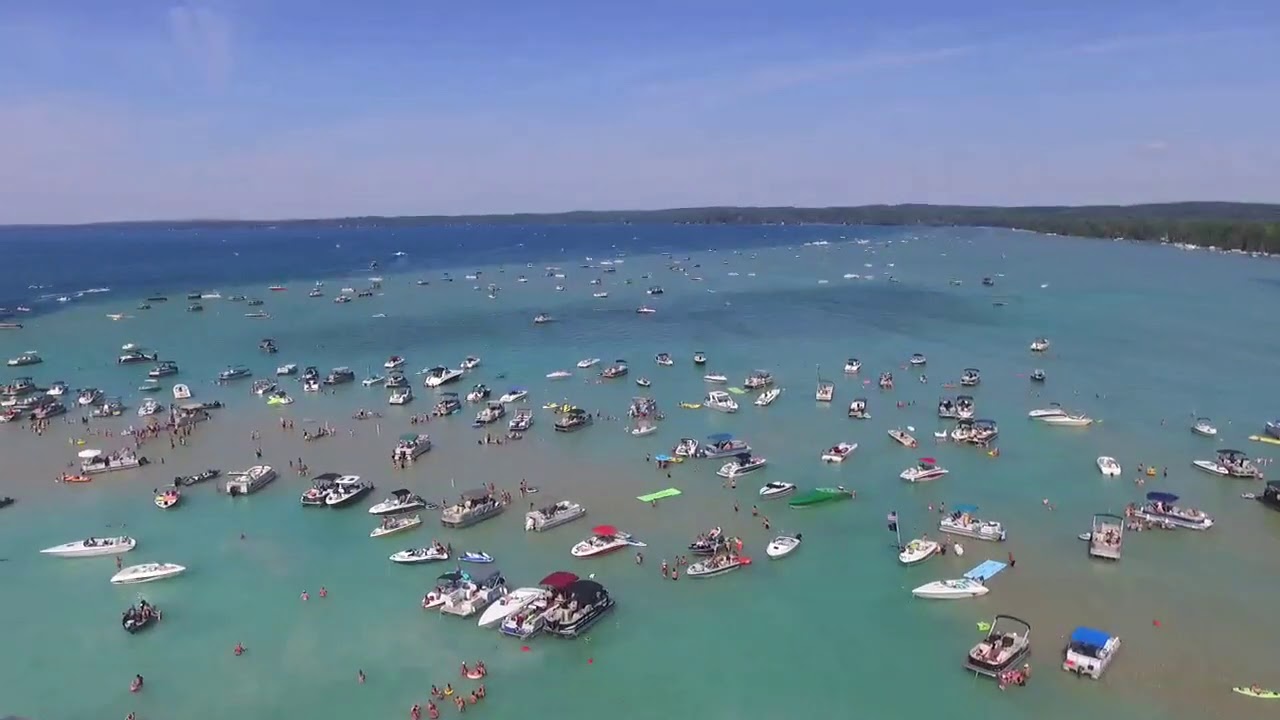 Torch lake sand bar - YouTube