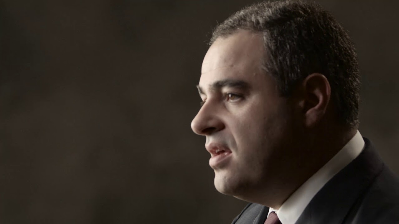 Victor Guardiola, M.D. - YouTube