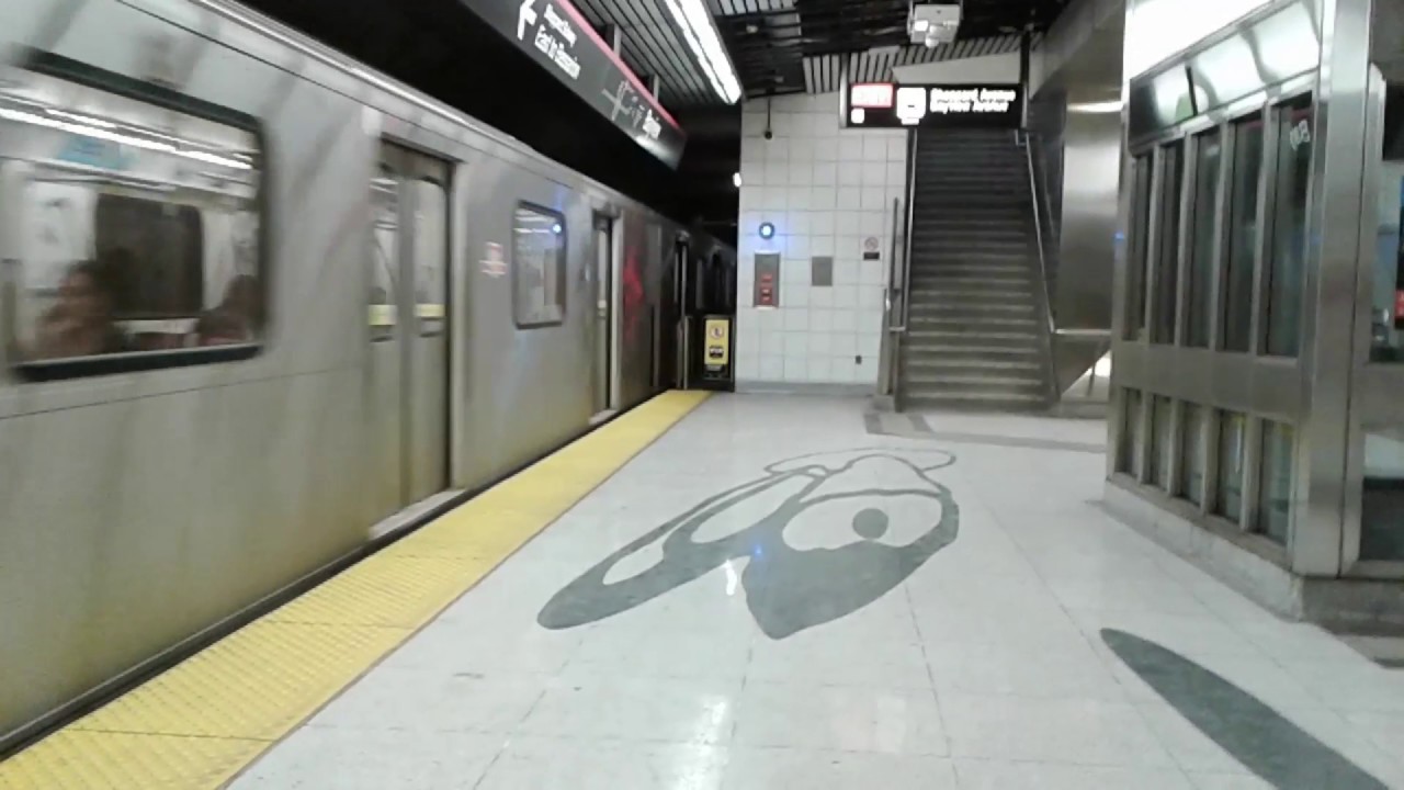 TTC Bayview Station - YouTube