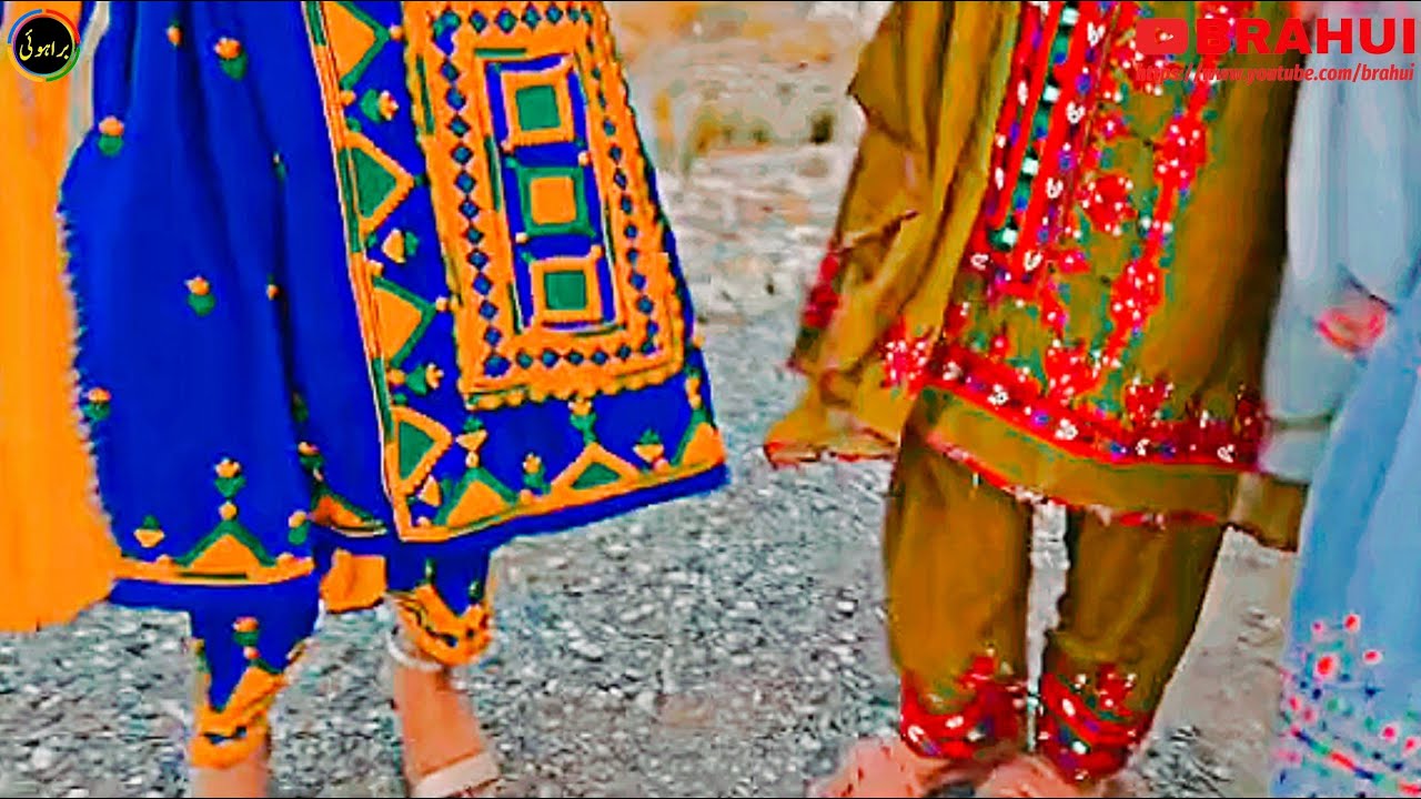 Brahui Women's Dance @brahui - YouTube
